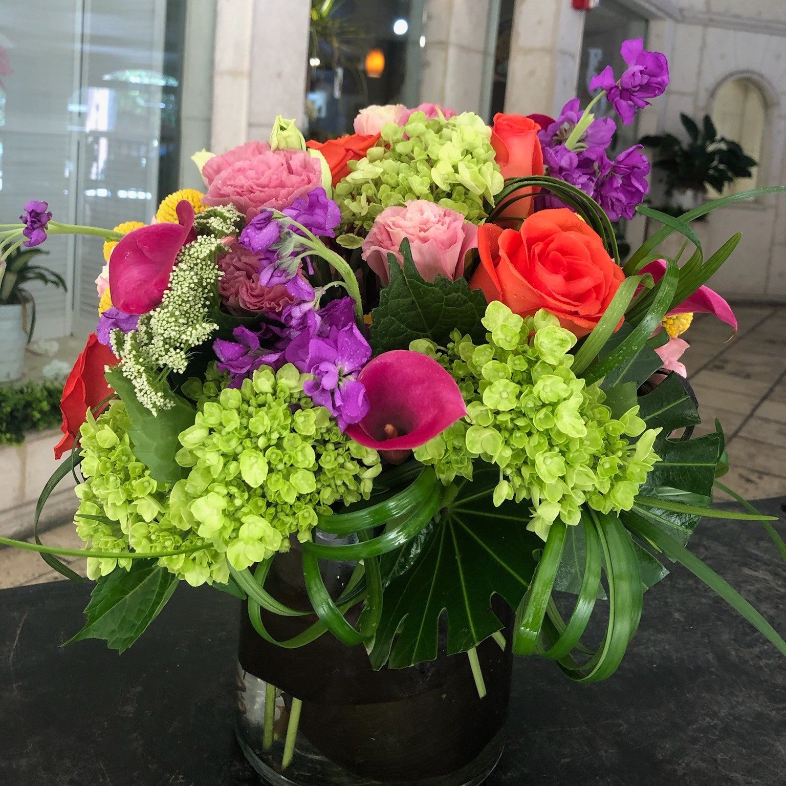 Show Stopper - Miami Spring Flowers - The Blonde Tulip